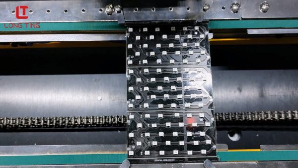 LED board placement by LT4 PNP machine - Wenzhou Longting Technology Co ...