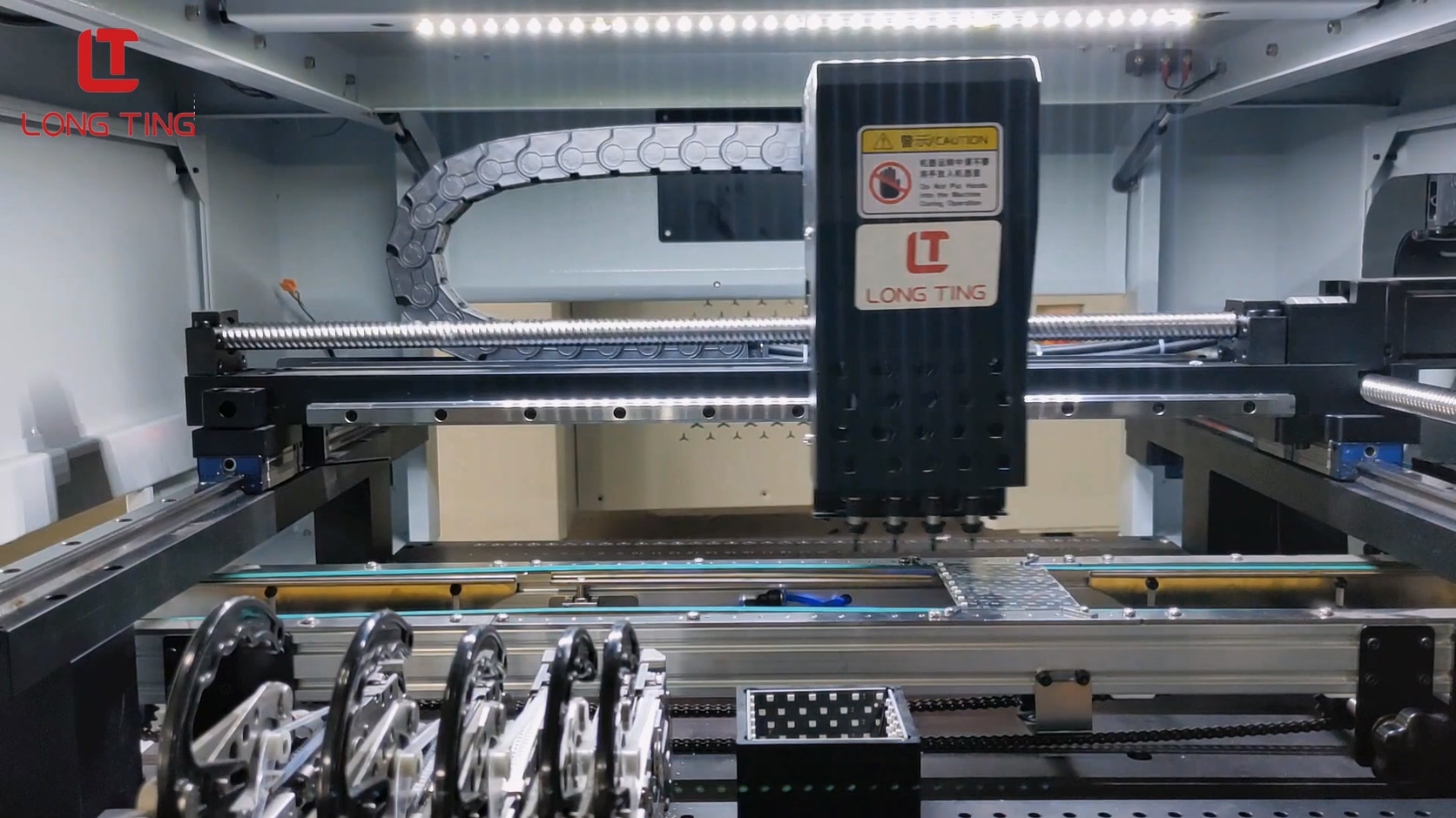 LED board placement by LT4 PNP machine - Wenzhou Longting Technology Co ...